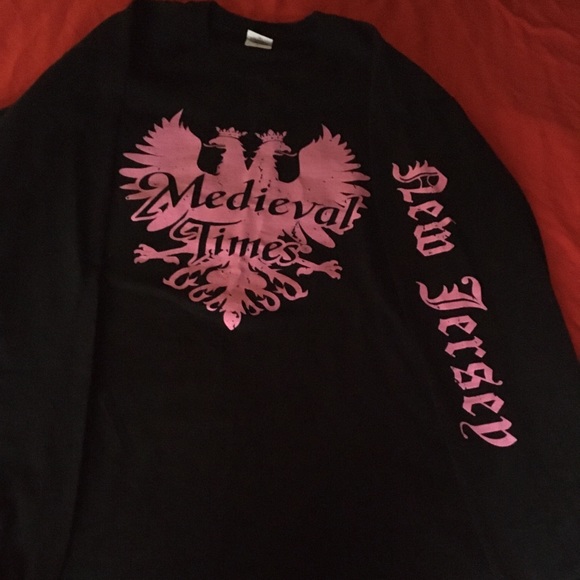 Anvil | Tops | Medieval Times Long Sleeve Tee Large | Poshmark